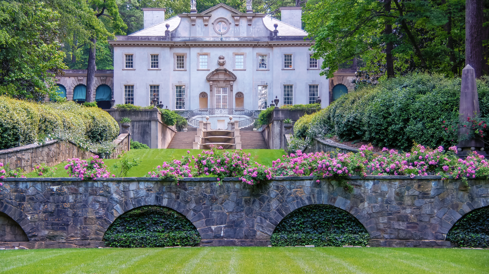 Wordless Wednesday: Classical Symmetry – DaleDucatte.com